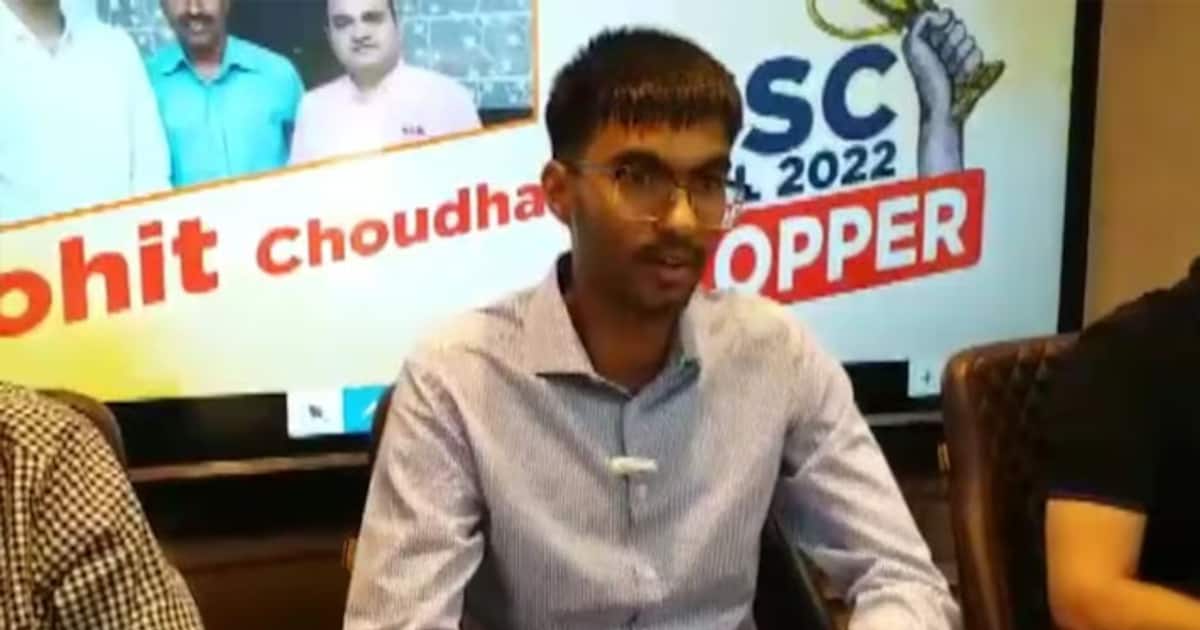 ssc cgl exam 2022 topper mohit choudhary creates history get 1st rank ...