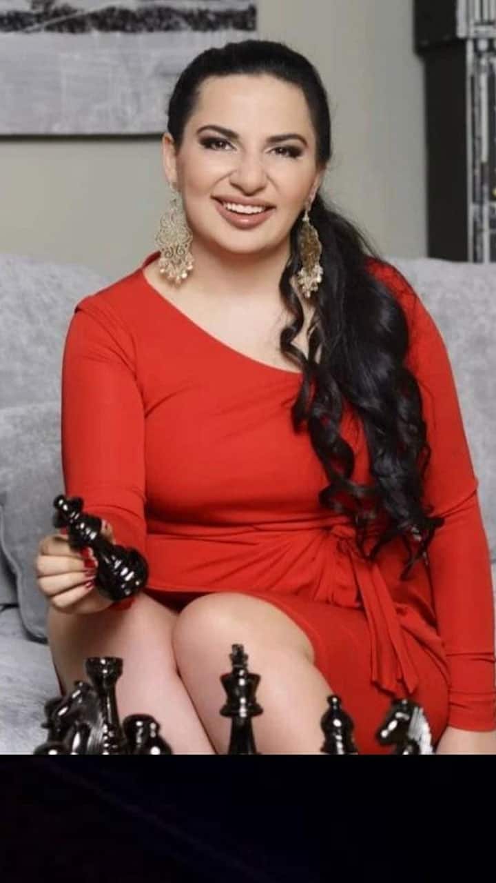 इस औरत को ढूंढकर लाने वाला हो जाएगा करोड़पति | जानें कितना मिलेगा पैसा